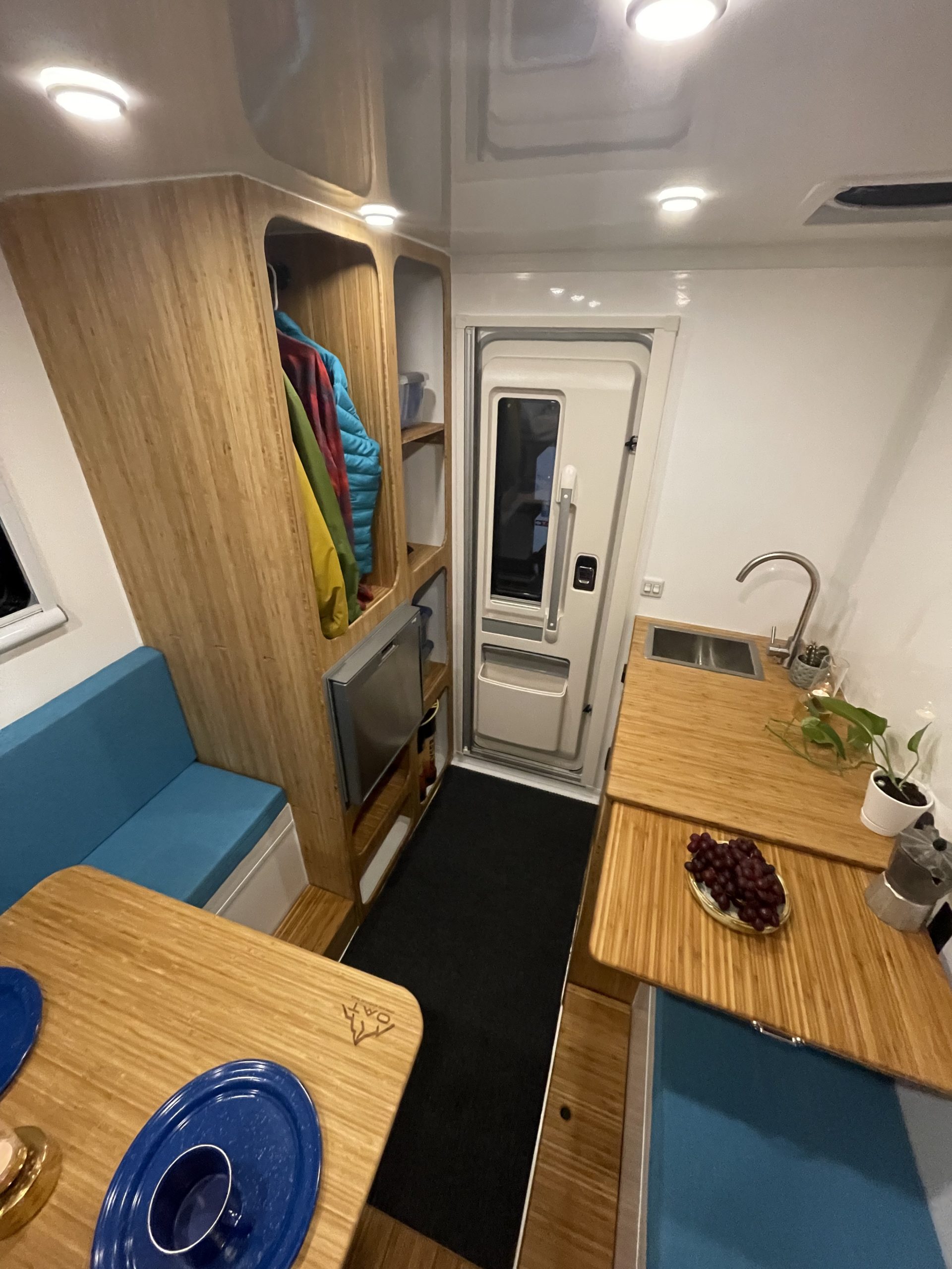 Overland Adventure Truck – ONLY BUILD COOL SHIT.